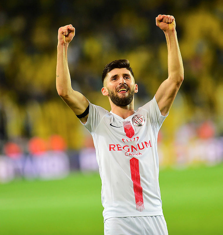 Doğukan Sinik’ten transfer açıklaması! Beşiktaş ve Fenerbahçe...